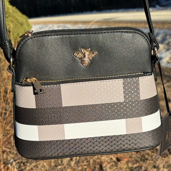 Deluxity | Bags | Deluxity Bee Crossbody Bag | Poshmark